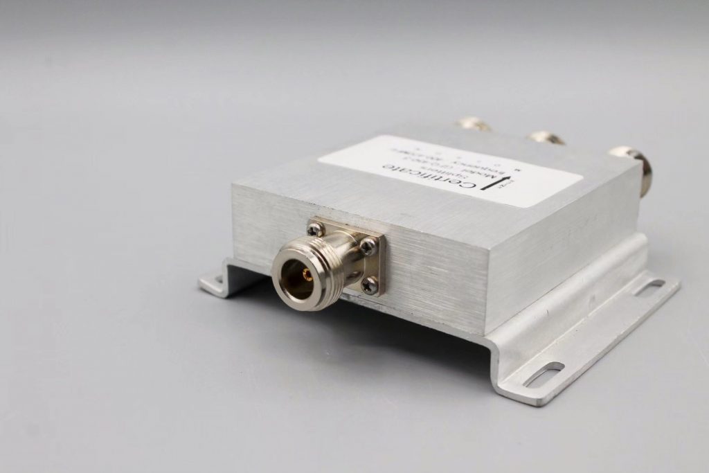 NEW 50W UHF 3 way Type N Splitter 400-470Mhz GFQ-450-3 Power Splitter ...