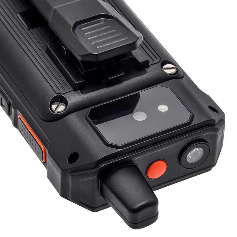 F80S POC Walkie Talkie 4G Smartphone Quad Core 1.4GHz SOS Rugged Phone ...