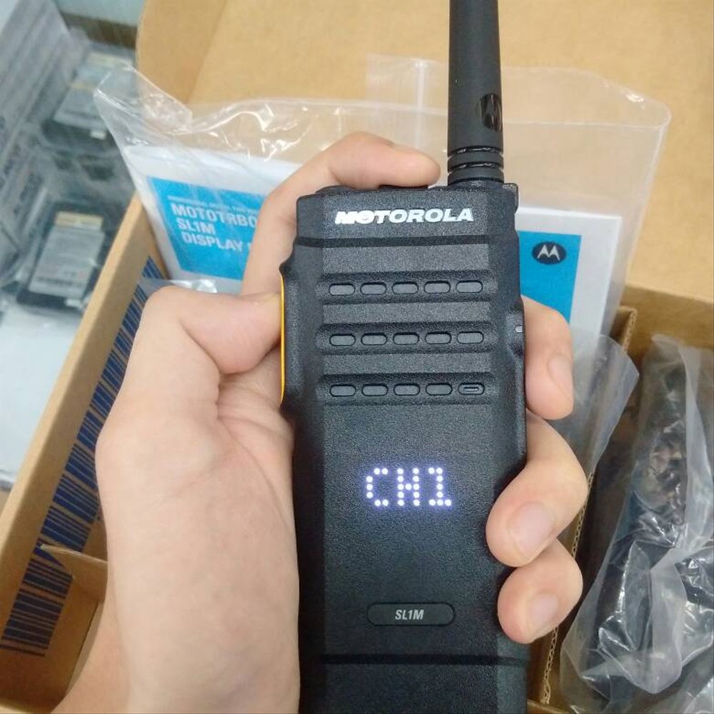 Motorola SL1M DMR Professional Radio Ultra Slim UHF VHF Digital ...
