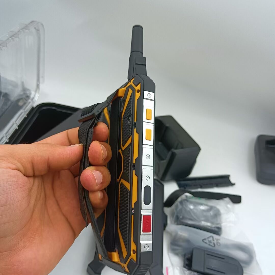 Conquest S8 4G Zello PTT WalkieTalkie IP68 Waterproof POC Phone - ALAFONE