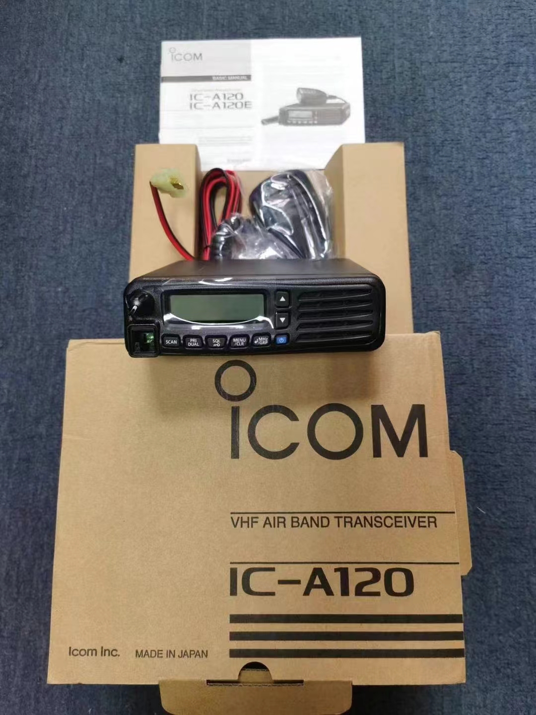 ICOM IC-A120 VHF AIR BAND TRANSCEIVER