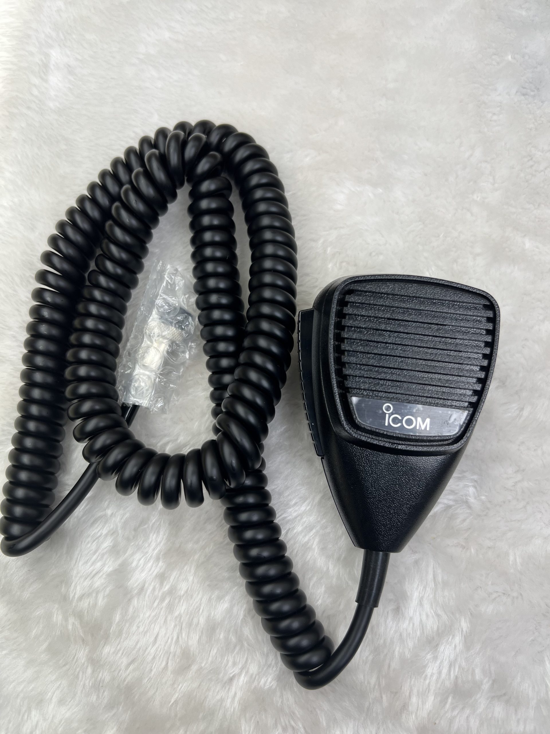 ICOM Radio HM-176 Handheld Microphone ICOM IC-A210/A220 Aviation Radio ...