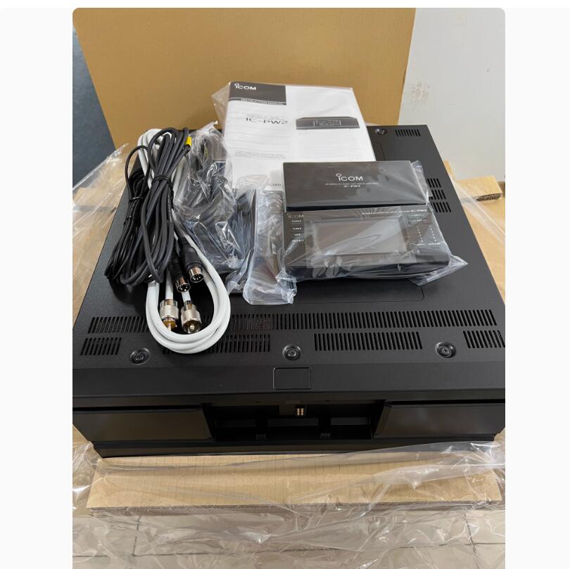 Icom IC-PW2 HF/50 MHz 1 kW Linear Amplifier